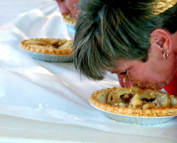 Apple Pie Eating Contest draws few participants | Local News ...