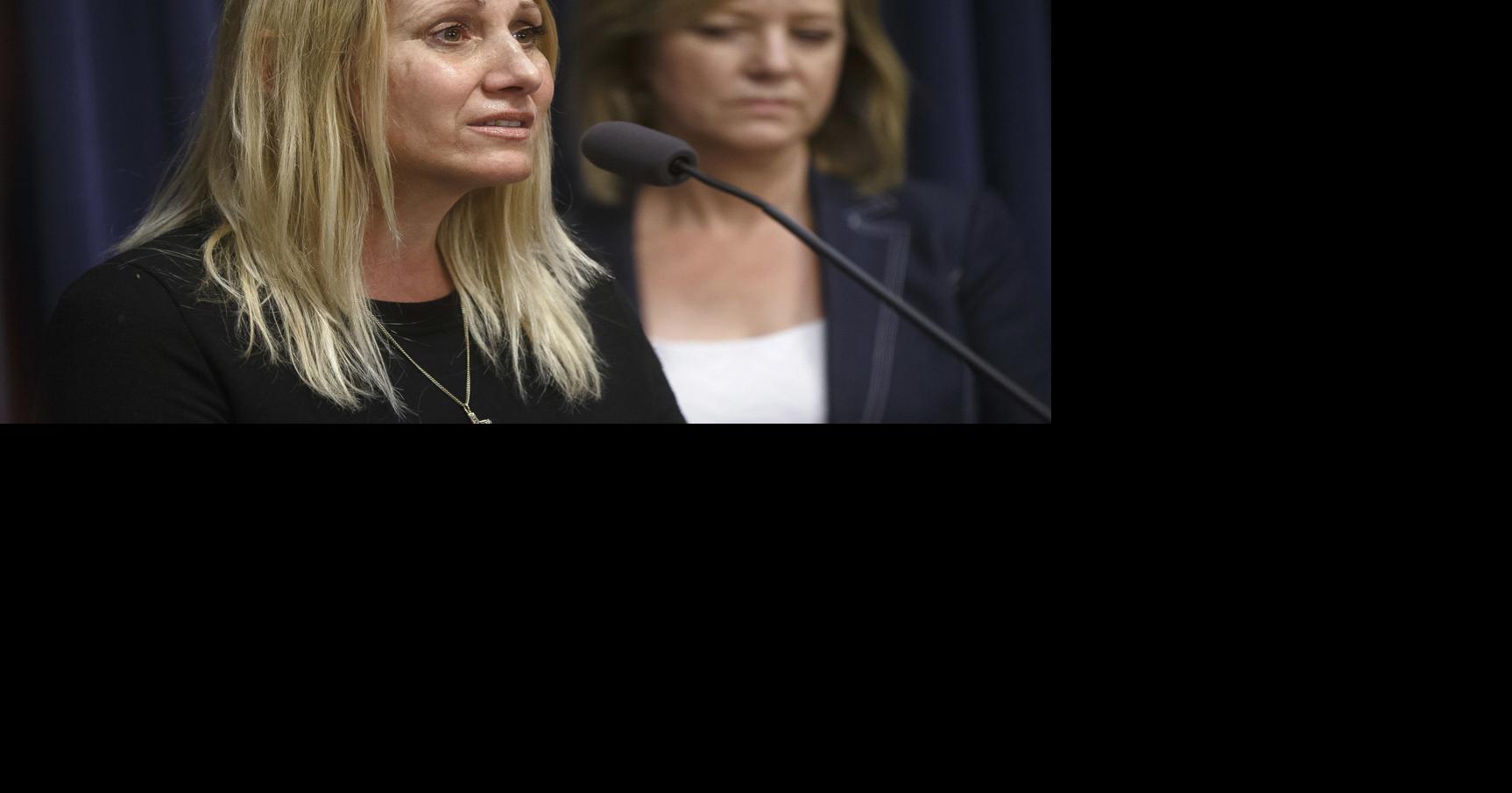 Ex-Illinois House leader Lang cleared of sexual harassment | State ...