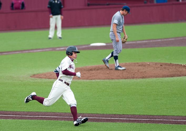 Salukis reduce radio network to 4 stations, but will retain coverage ...