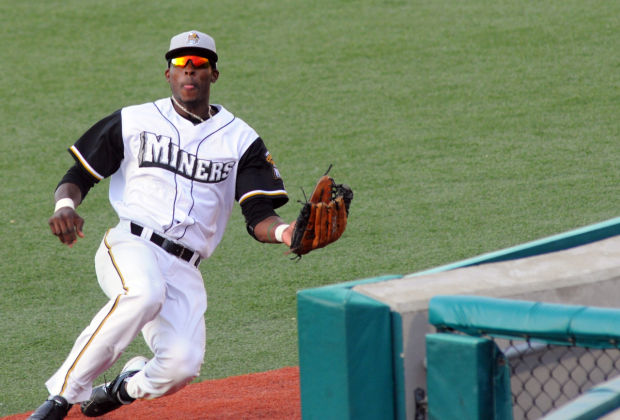 Southern Illinois Miners vs. Traverse City Beach Bums - Baseball (05/29 ...