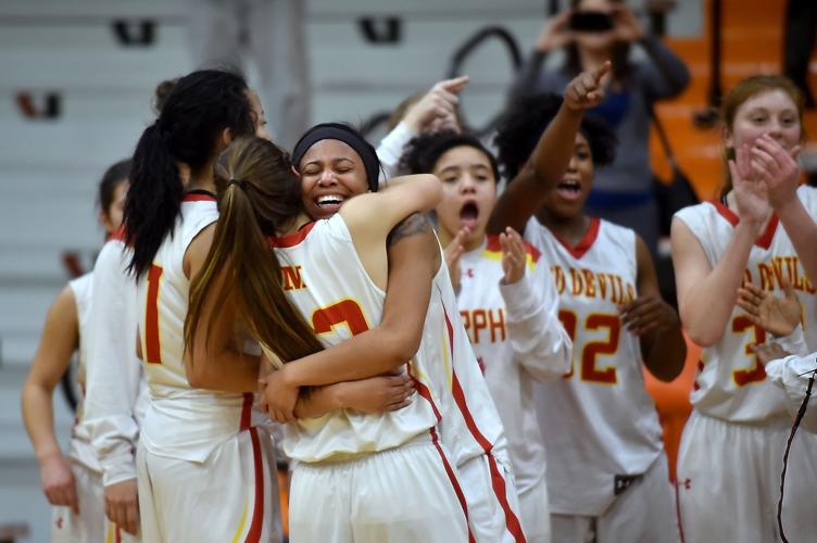 Murphysboro downs Benton for Class 3A Herrin regional title | High ...