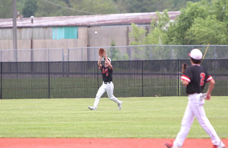 Prep Baseball | Du Quoin advances to own regional title game | Sports ...