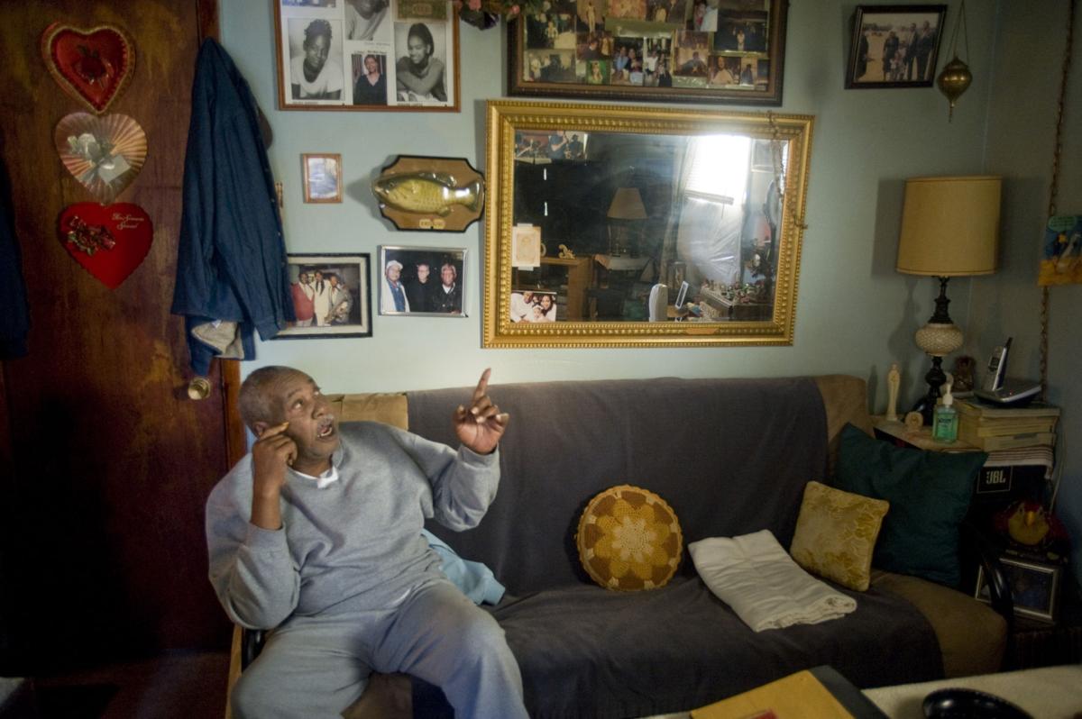 Big Larry is thankful for the blues | Local News | thesouthern.com