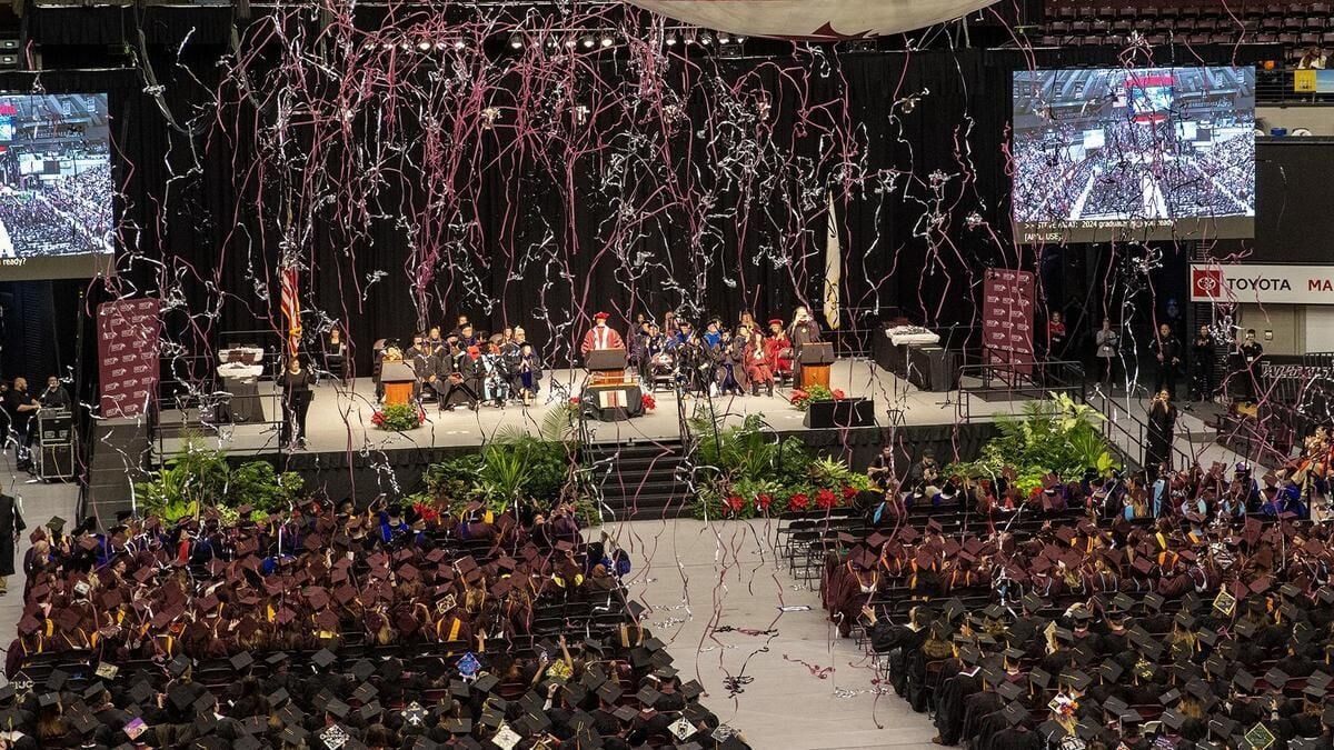 SIU announces fall 2025 deans', graduation lists | Latest Headlines ...