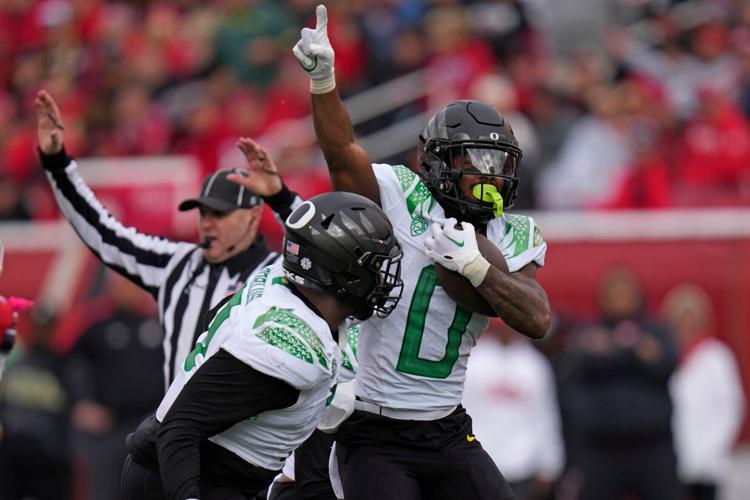 Oregon has no trouble, cruises past Utah | College Sports | thesouthern.com