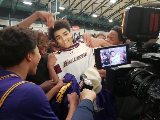 Bloomington High School's Chris Payton signs with Saluki basketball ...