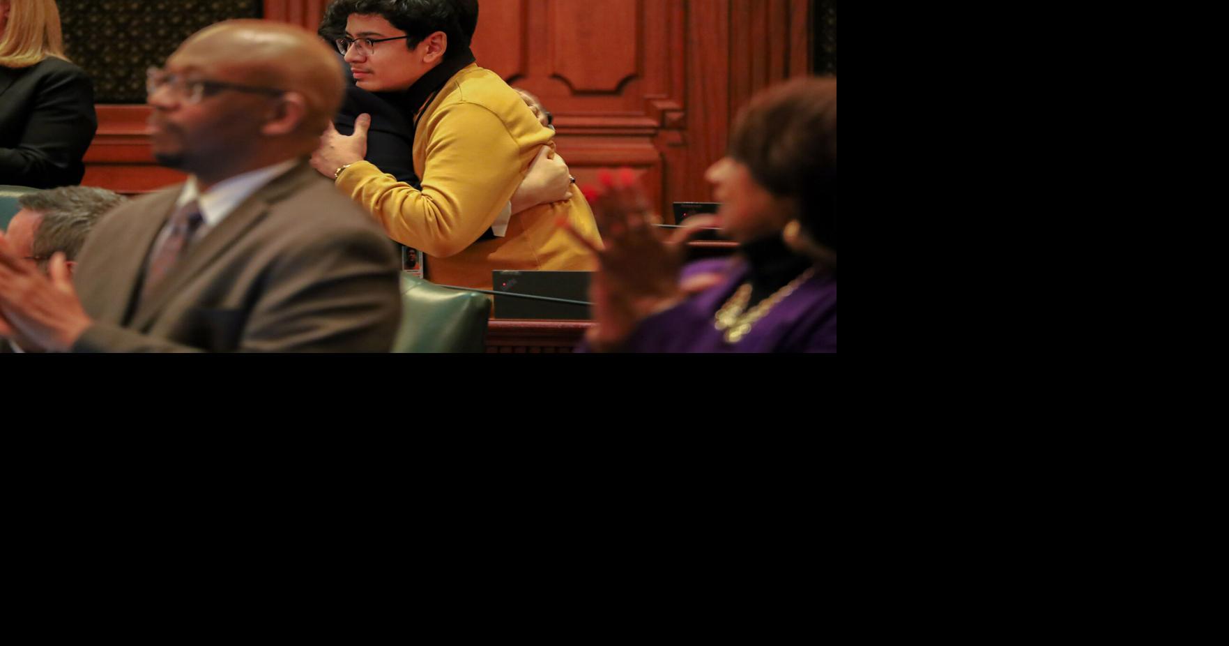 Pritzker signs ‘Karina’s law’ to remove guns from domestic violence ...