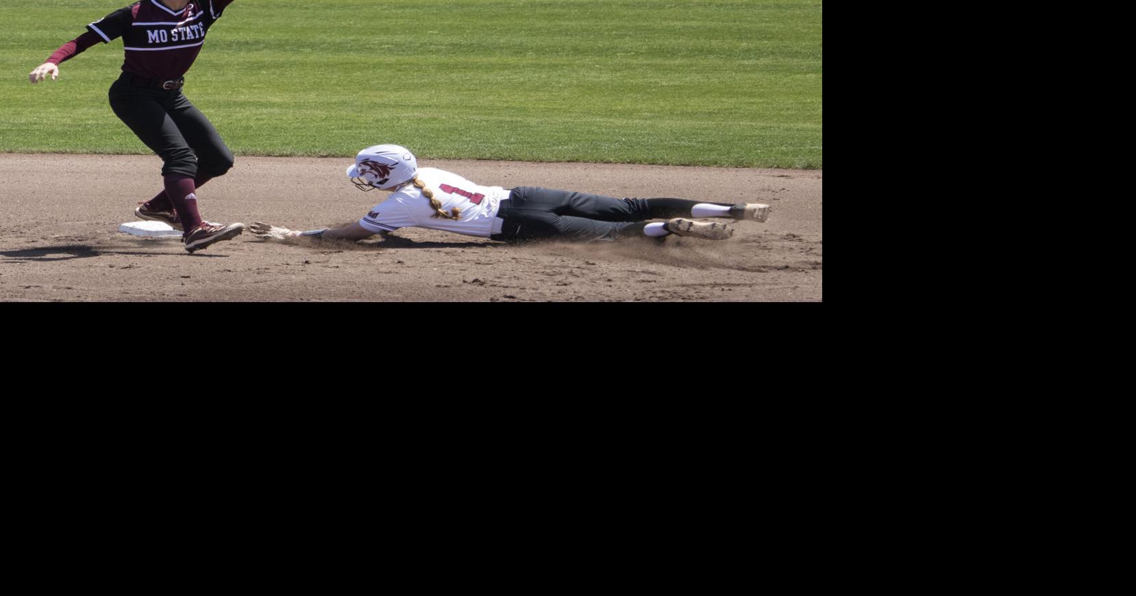 SIU Softball | Salukis rally to walk Butler off in 8th | Sports ...