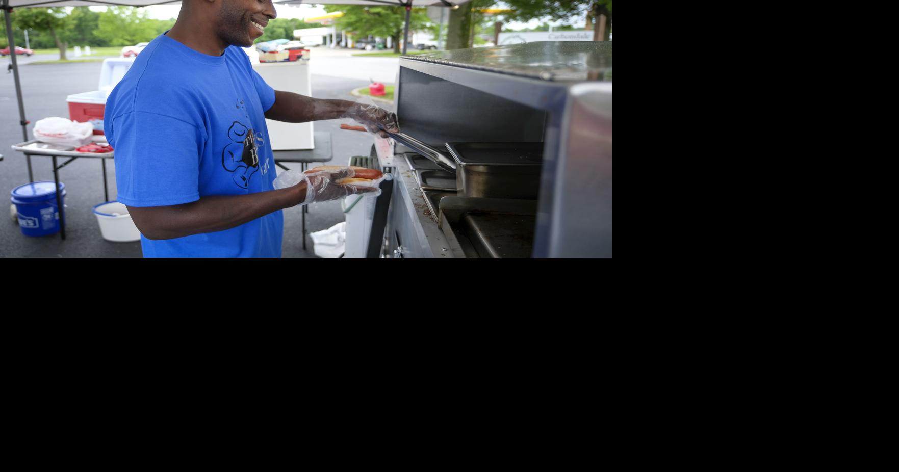 Carbondale's Solomon Muhammad went from prisoner to entrepreneur. Now ...