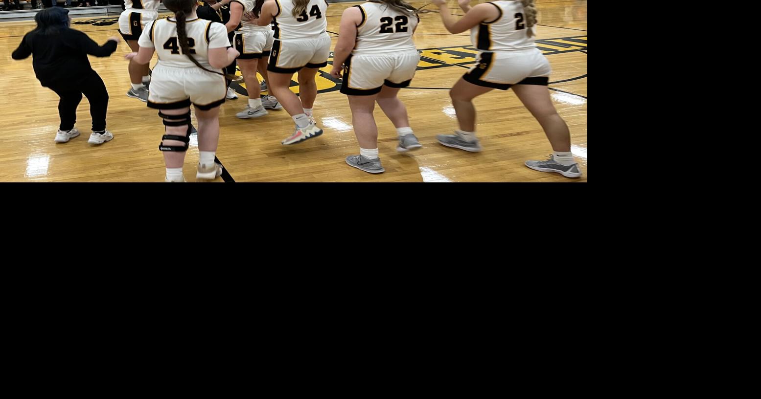 Compton breaks 33-year-old scoring record in win | Latest Headlines ...