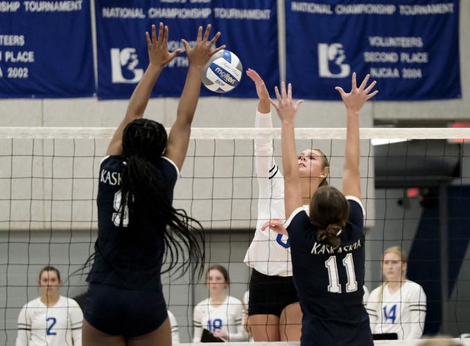 Karnes making an impact for John A. Logan volleyball | College Sports ...
