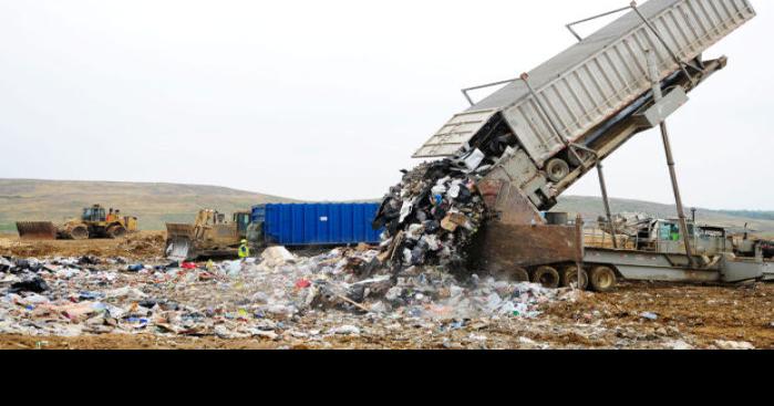 Landfills in Illinois have a 21-year life expectancy | Local News ...