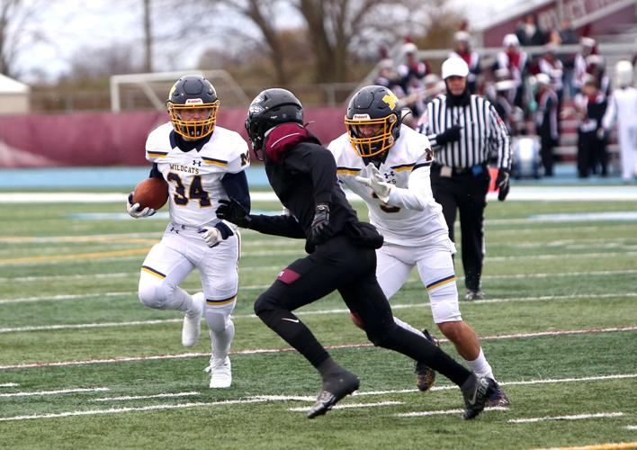 Prep Football | Top seeded Kankakee defeats Marion | Sports ...