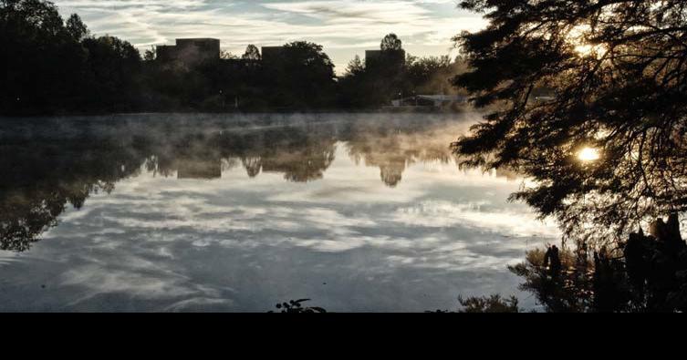 3 student projects shape healthier future of SIU's Campus Lake | SIU ...