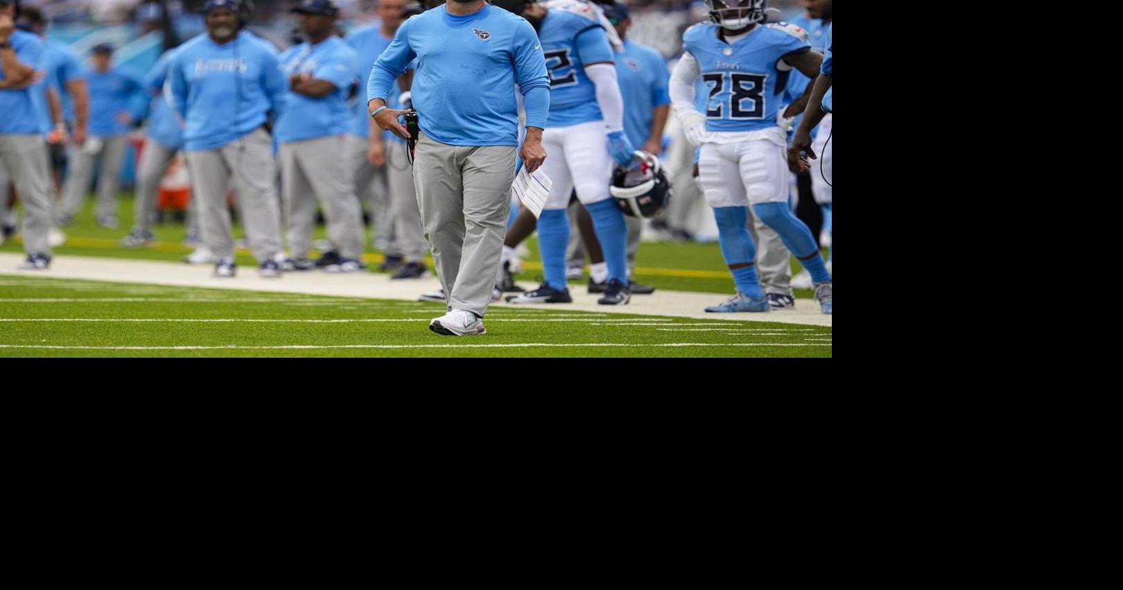 Titans coach Brian Callahan hands off play-calling duties amid 0-3 start