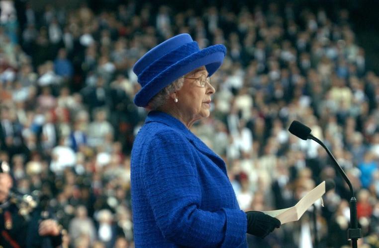 A look back in photos: Queen Elizabeth II in Hamilton