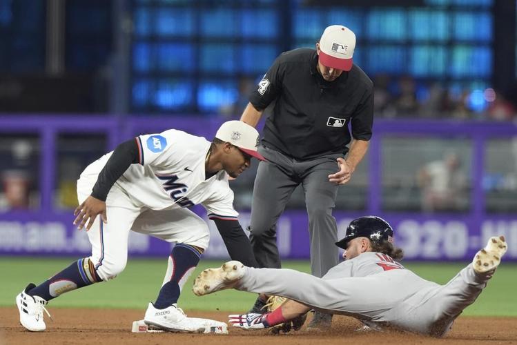 Hamilton, O’Neill drive in runs in the 12th inning to lift Red Sox over ...