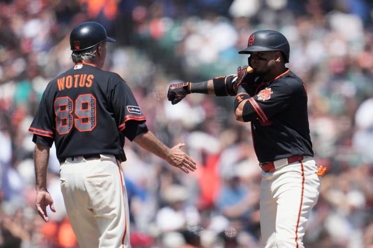 Giants reassign 3B coach Borg, name Wotus interim coach