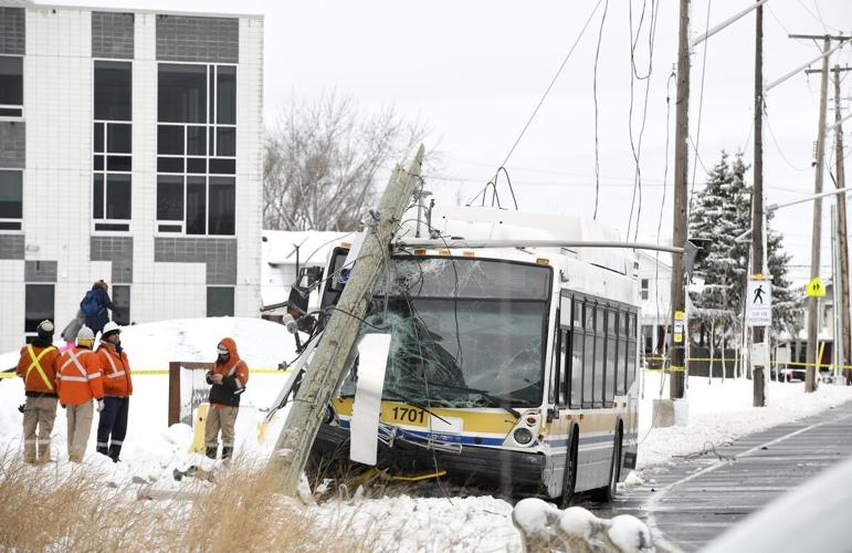 Utility pole on losing end of bus-cab Cannon crash