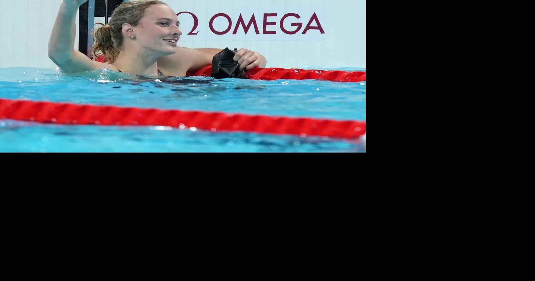 Canada's Summer McIntosh wins Olympic swim gold in 400-metre medley