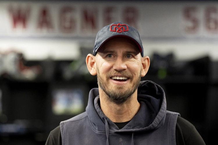 Alouettes coach Jason Maas comfortable with Anthony Calvillo taking ...