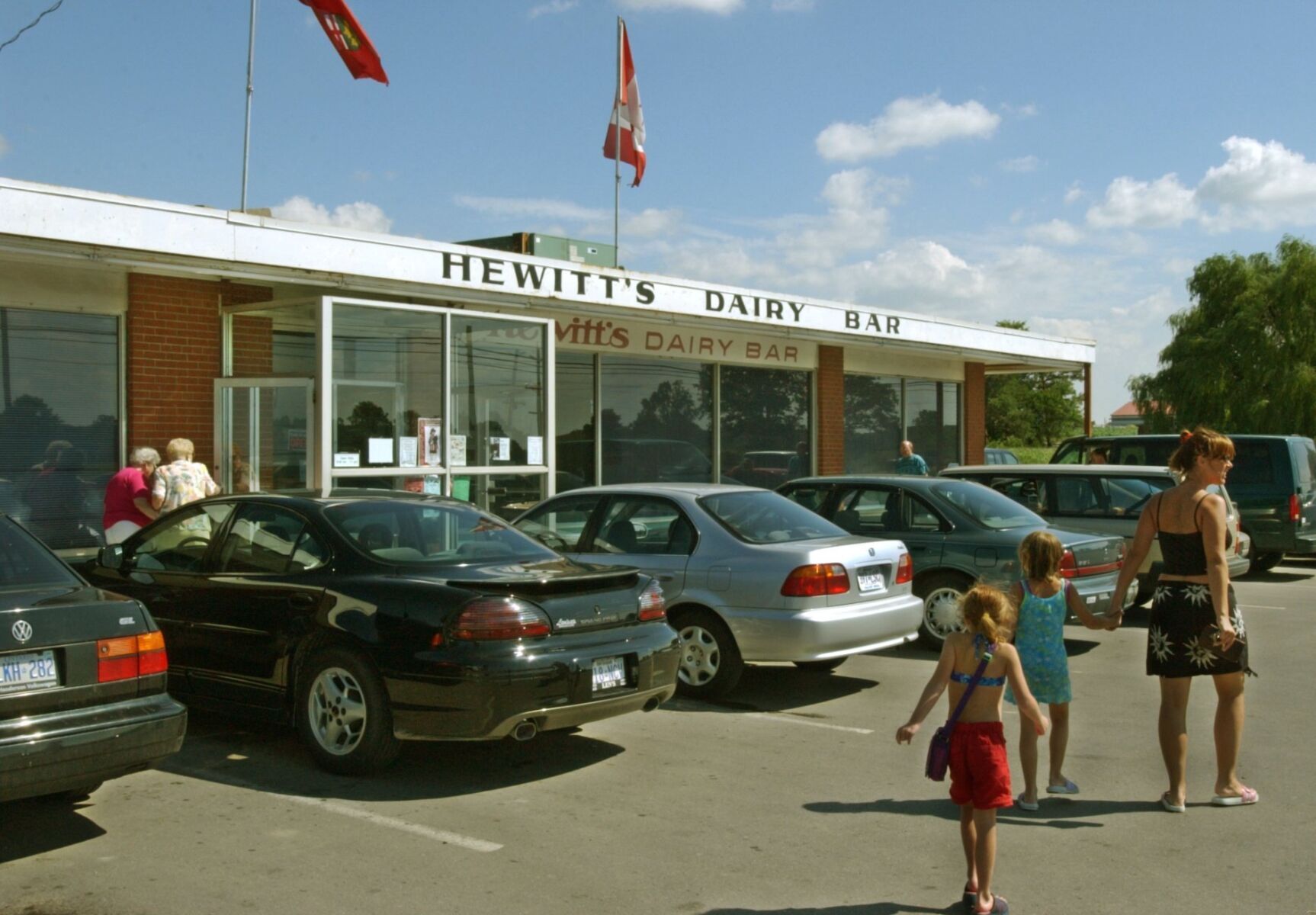 Gay Lea Foods to sell Hewitt’s Dairy