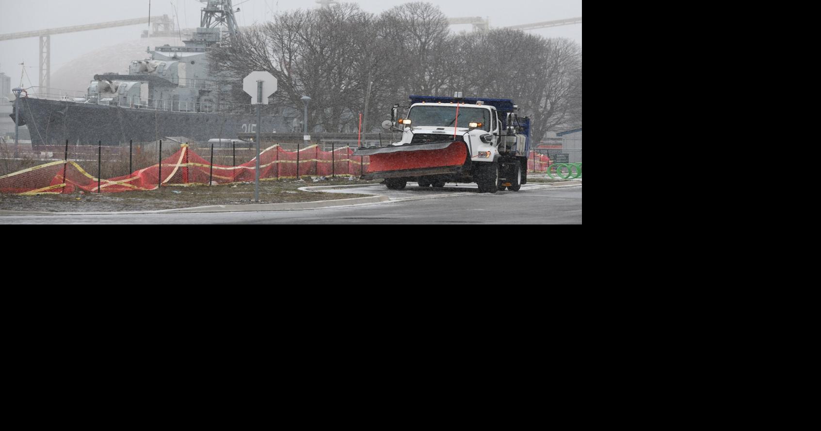 Early spring snowfall ‘just a teaser’ for Hamilton