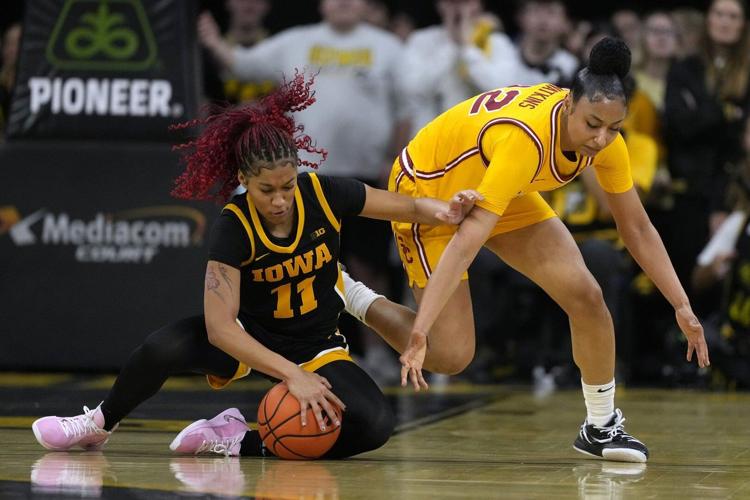 Iowa upset No. 4 USC, ending the Trojans' 15-game winning streak, as ...