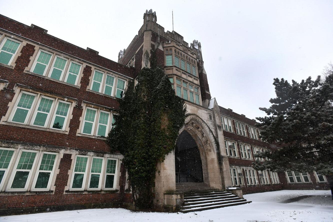 Delta school developers look to advance plan