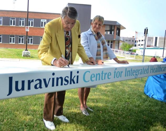 Larger than life ‘ultimate Hamilton champion’ and philanthropist ...
