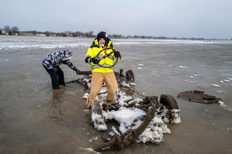 Midwest hit with more extreme cold after winter storm
