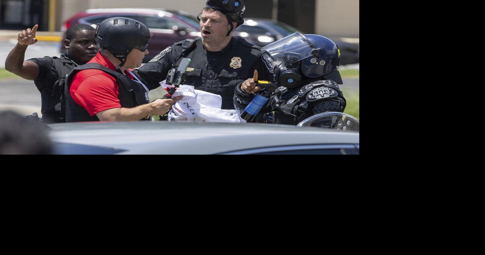 Spanish-language journalist who documents immigration raids detained ...