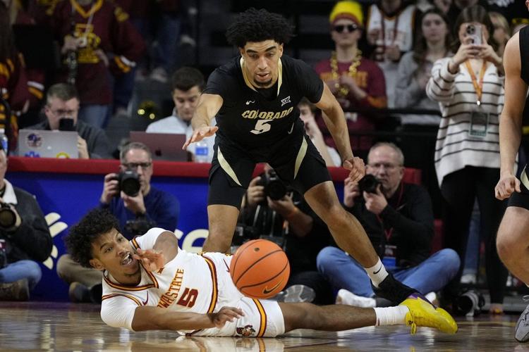 Milan Momcilovic and Dishon Jackson score 13 points each in No. 8 ...