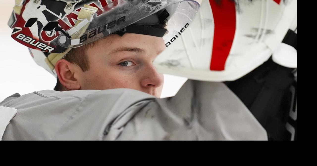 Canadian world junior goalie Carter George uses music to drown out pressure