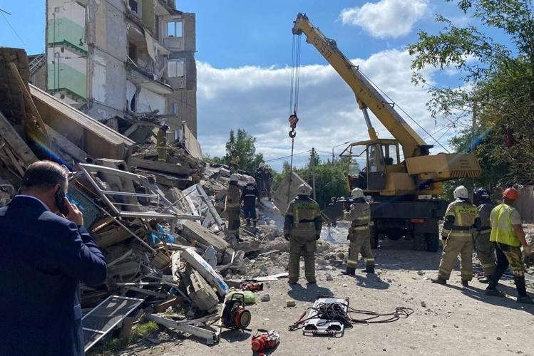 At least 4 dead in apartment block collapse following gas explosion in ...
