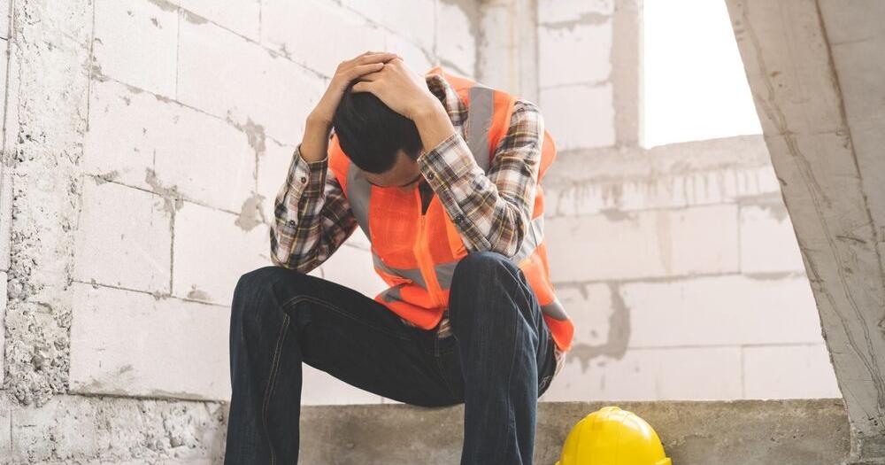 How do temporary EI changes help if I lose my job?