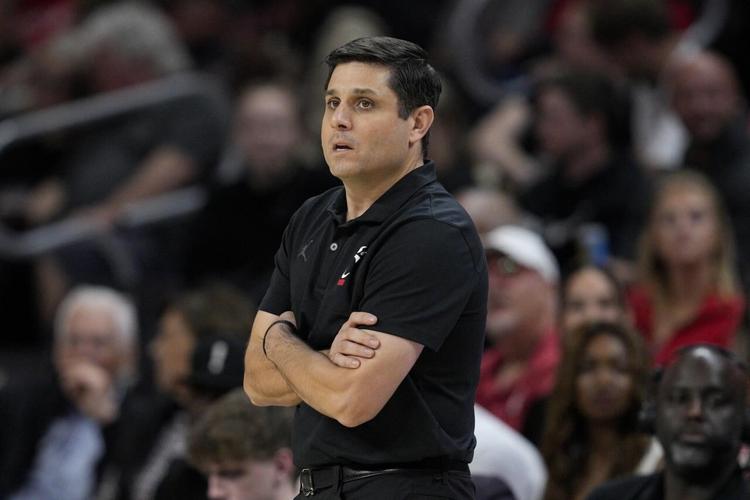 Simas Lukosius scores 20 as No. 20 Cincinnati beats Arkansas-Pine Bluff ...