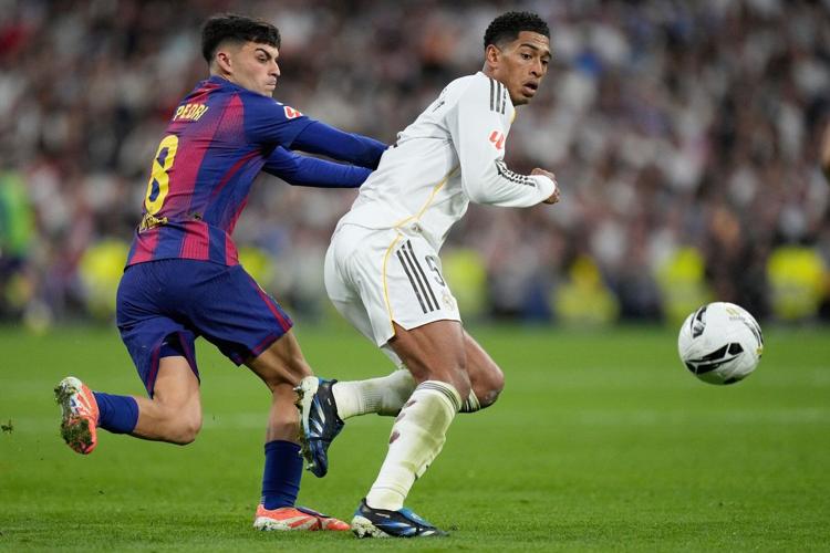 Barcelona midfielder Pedri sidelined with muscle tear as team's injury ...