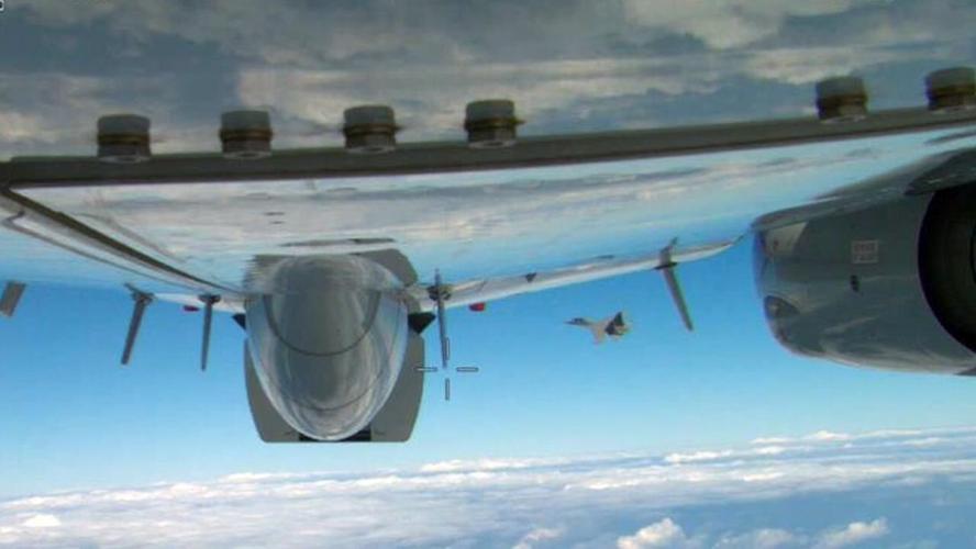 Pentagon releases footage of hundreds of 'highly concerning' aircraft ...