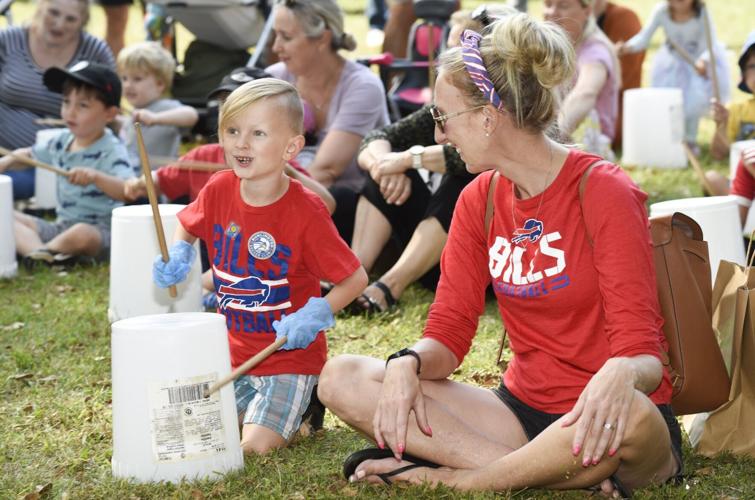 Applefest Fall Fair in Burlington draws hundreds