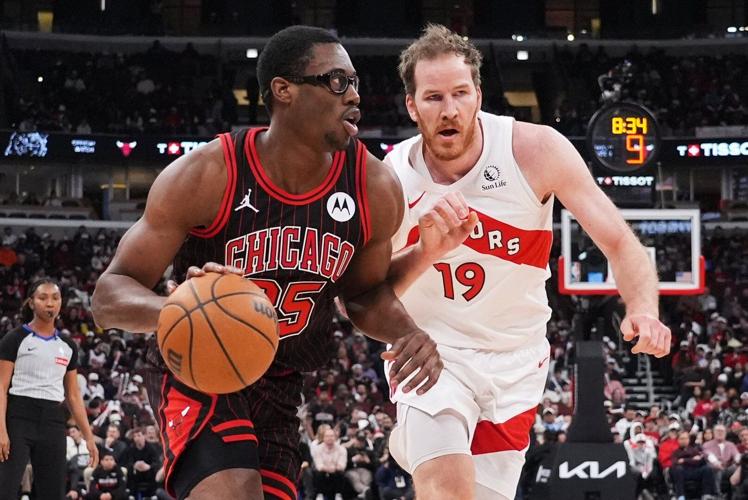 Barrett and Ingram help the Raptors cruise past the Bulls 139-109