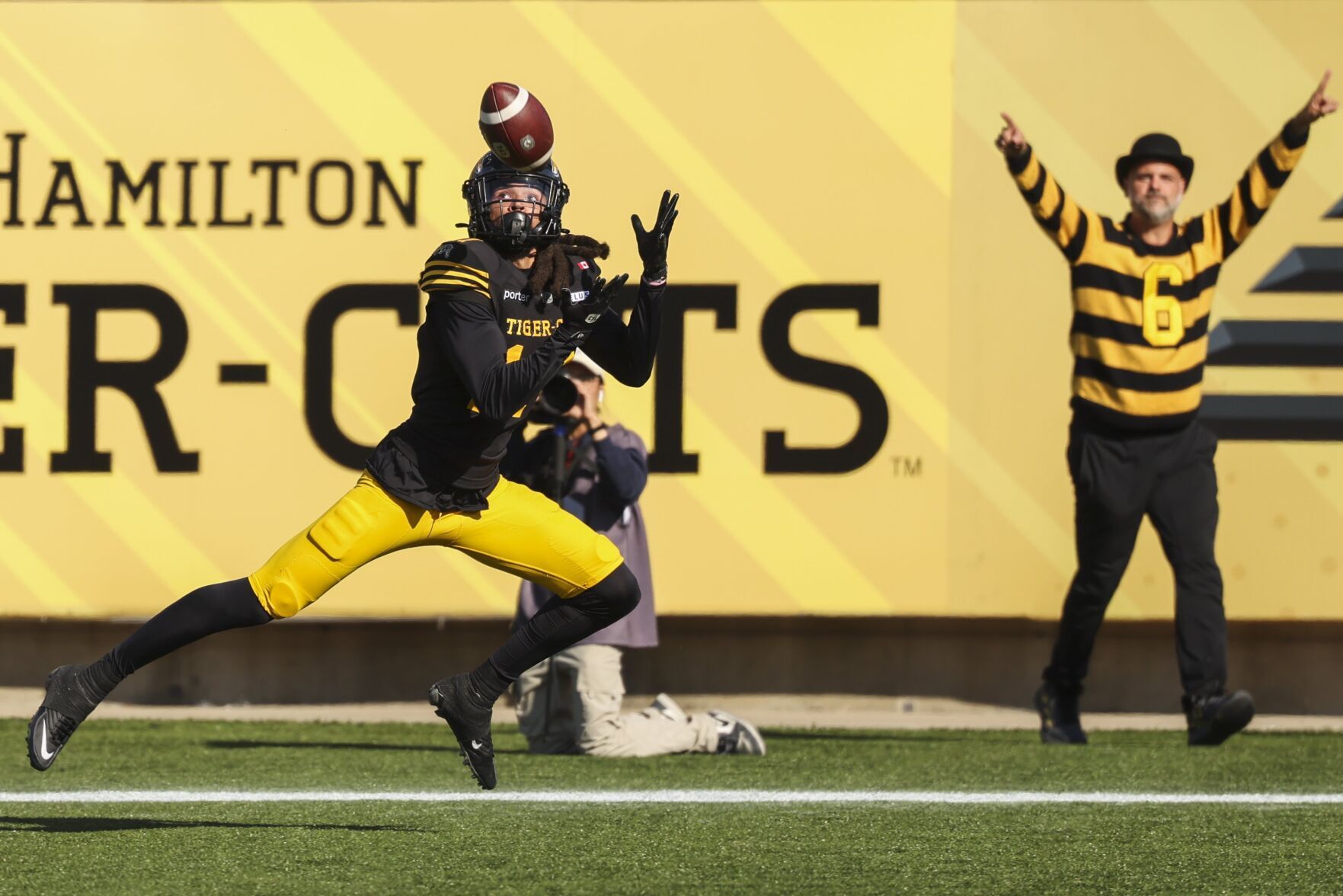Photos: Ticats fall to Argos in Labour Day Classic