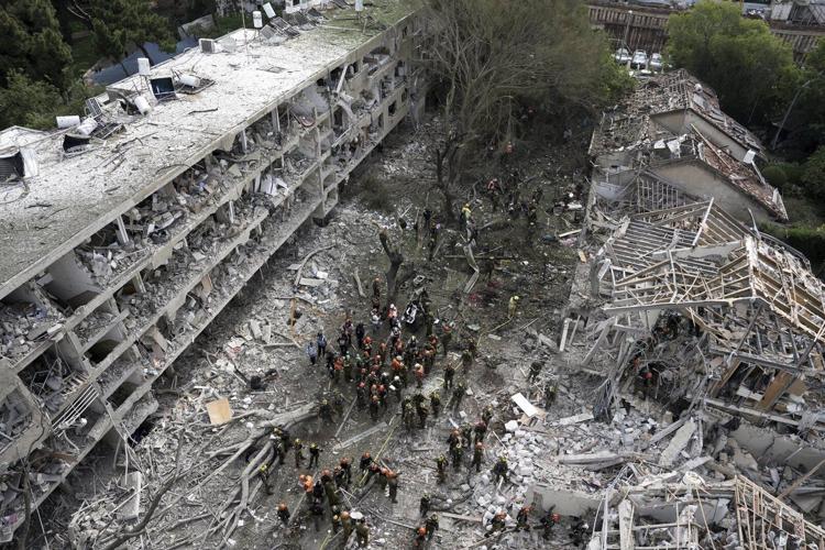 Photos show damage in Haifa and Tel Aviv in the latest Iranian missile ...