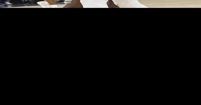 Late mistake by Kent State allows Akron to pull out 62-61 win for MAC ...