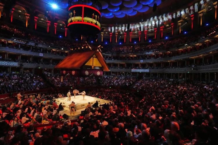 Photos show Sumo wrestlers bringing 1,500 years of tradition to London ...