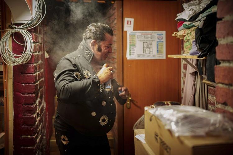 Don’t Be Cruel: Photos of a Roma performer fighting discrimination, one ...