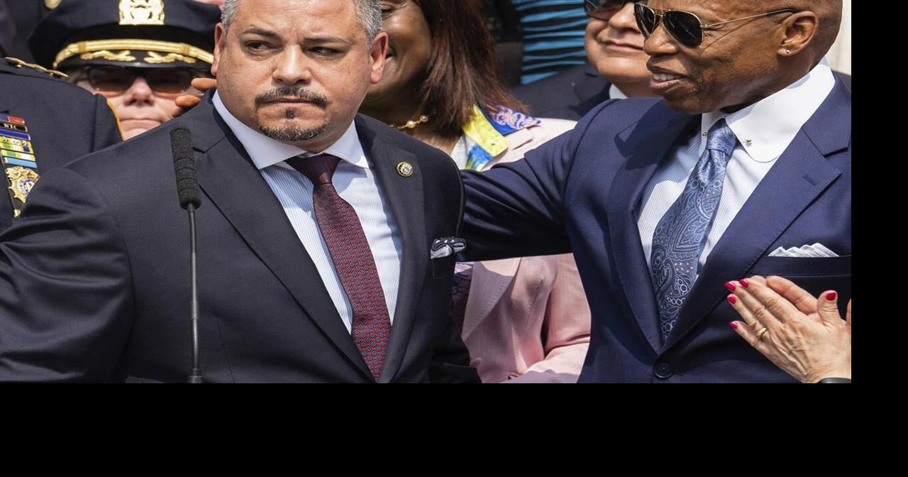 Ex-NYPD boss rejected discipline for cops who raided bar where owner ...