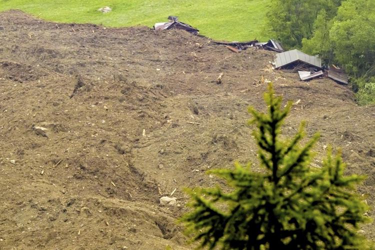 Alpine village is largely destroyed when a Swiss glacier collapses