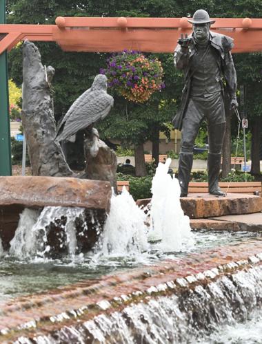 Hamilton eyes Indigenous interpretive signs for statues