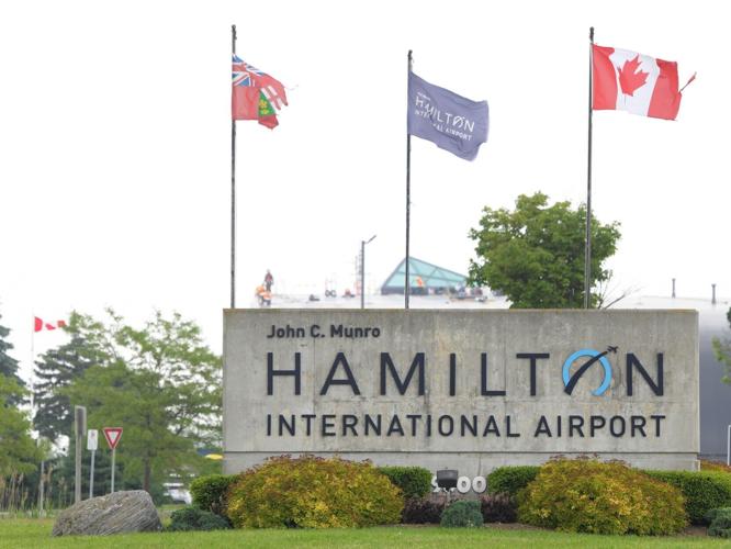 Drug Smuggler claims Hamilton customs is agent on the take